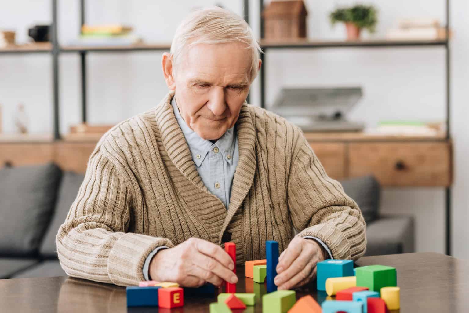 10 Memory Exercises for People with Dementia - Senior Affair Magazine